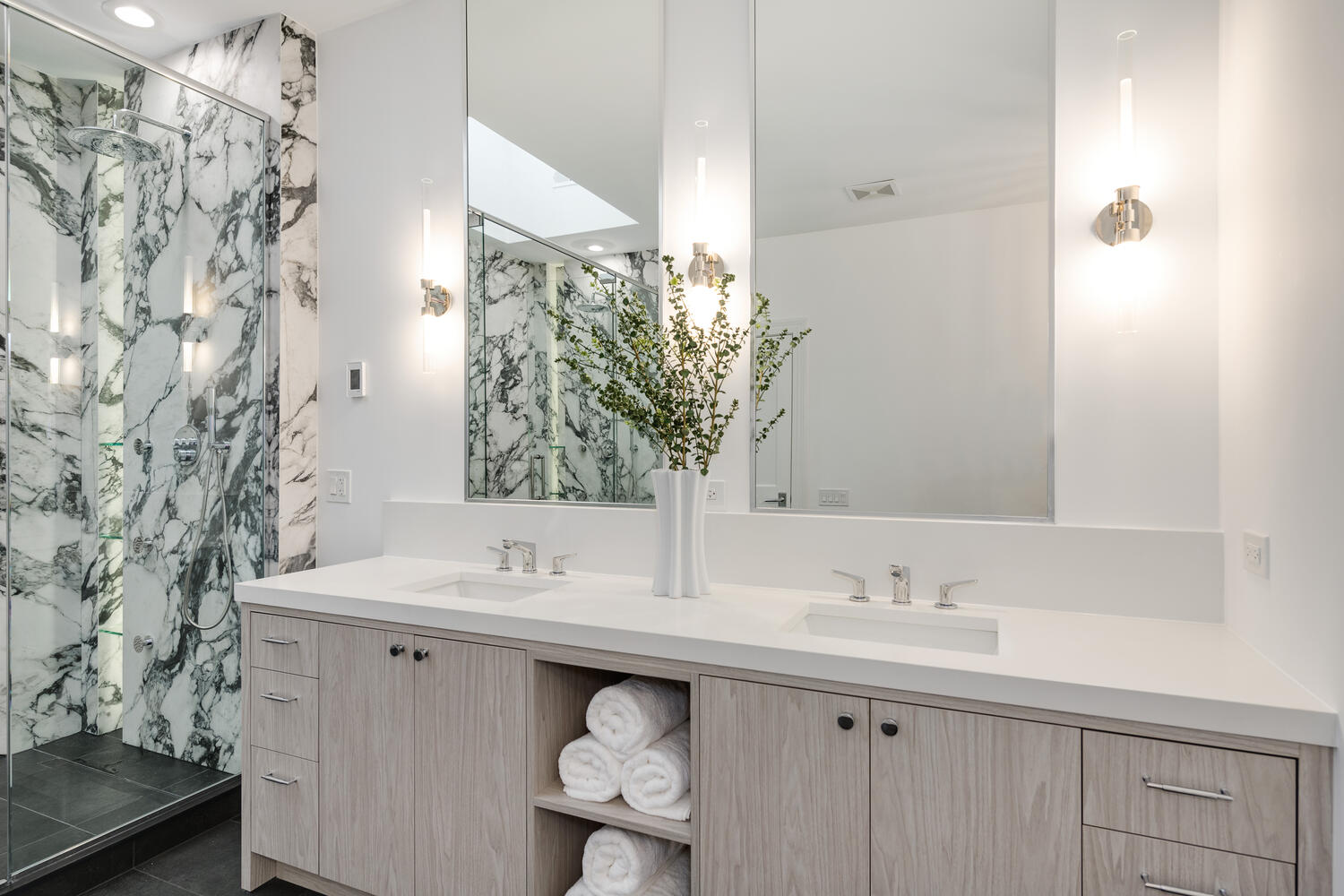 Custom Mirrors | Pure Lux Glass